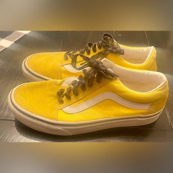 Vans | Shoes | Vans Skate Shoe Mens 55 Womans 7 Suede Canvas Yellow ...